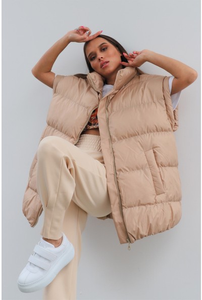 Behice Sağlam Geniş Kol Şişme Yelek Behice Sağlam Geniş Kol Şişme Yelek