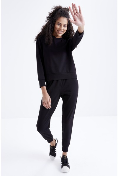Tommy Life Siyah Oversize Basic O Yaka Kadın Eşofman Takımı - 95308 Tommy Life Siyah Oversize Basic O Yaka Kadın Eşofman Takımı - 95308