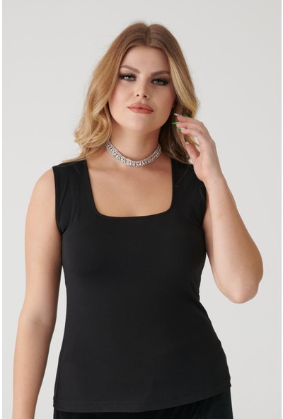 Nelly Büyük Beden Kare Yaka Siyah Kolsuz Bluz