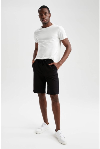 DeFacto Regular Fit İnce Sweatshirt Kumaşı Şort R3442AZ22SP DeFacto Regular Fit İnce Sweatshirt Kumaşı Şort R3442AZ22SP