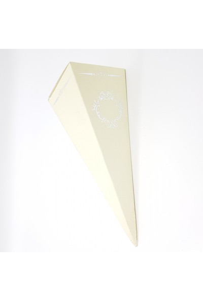 Darksent Krem Üzerine Gümüş Yaldız Baskılı Külah Lokum Kutusu Sünnet Şeker Lokum Mevlüt Kutusu 50 Adet Darksent Krem Üzerine Gümüş Yaldız Baskılı Külah Lokum Kutusu Sünnet Şeker Lokum Mevlüt Kutusu 50 Adet