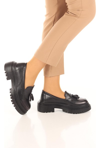 Soby Shoes Kadın Loafer Yuvarlak Burun Maskülen Bağcıksız Tokalı Yüksek Dolgu Taban Oxford Ayakkabı SOBY11080002 Soby Shoes Kadın Loafer Yuvarlak Burun Maskülen Bağcıksız Tokalı Yüksek Dolgu Taban Oxford Ayakkabı SOBY11080002