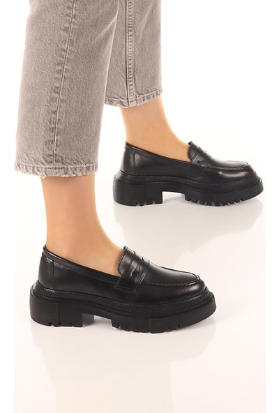 Soby Shoes Kadın Loafer Yuvarlak Burun Maskülen Bağcıksız Yüksek Dolgu Taban Oxford Ayakkabı SOBY11080001 Soby Shoes Kadın Loafer Yuvarlak Burun Maskülen Bağcıksız Yüksek Dolgu Taban Oxford Ayakkabı SOBY11080001