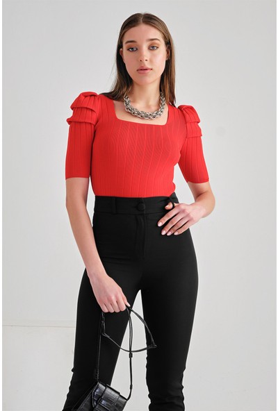 MyLove Barbie Kısa Kollu Bluz Kırmızı MyLove Barbie Kısa Kollu Bluz Kırmızı