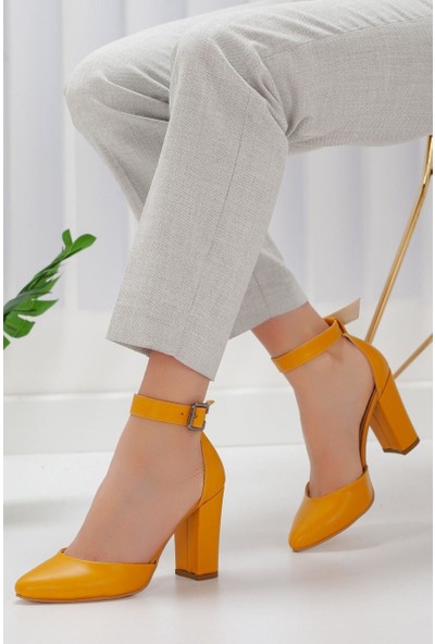 Hayalimdeki Ayakkabı Lole Hardal Cilt Topuklu Ayakkabı 40 Hayalimdeki Ayakkabı Lole Hardal Cilt Topuklu Ayakkabı 40