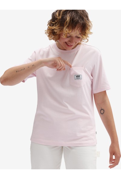 Vans Classic Patch Pocket Kadın Lila T-Shirt - VN0A5I8FV1C1 Vans Classic Patch Pocket Kadın Lila T-Shirt - VN0A5I8FV1C1