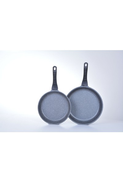 Döküm Granit 3 Parça Tava Seti (20CM+24CM+28CM Ebatlarında 4mm Kalınlığında) Döküm Granit 3 Parça Tava Seti (20CM+24CM+28CM Ebatlarında 4mm Kalınlığında)