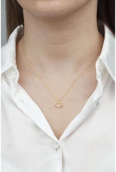 Sette Lotus Çiçeği Pırlanta Taşlı Sertifikalı 925 Ayar Gümüş Kadın Kolye Sette Lotus Çiçeği Pırlanta Taşlı Sertifikalı 925 Ayar Gümüş Kadın Kolye