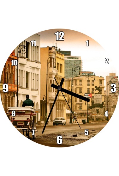 Cakatablo Küba'da Tenha Bir Cadde Duvar Saati (Çap 30X30 Cm)