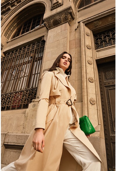 Zühre Kruvaze Yaka ve Kemerli Taş Trençkot 12922