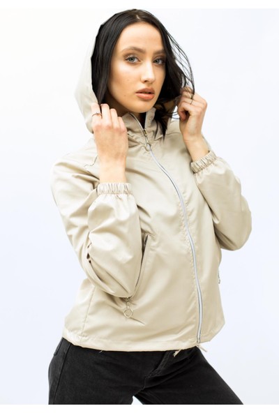 Gaydalı Giyim Kadın Bej Kısa Mevsimlik Crop Yağmurluk