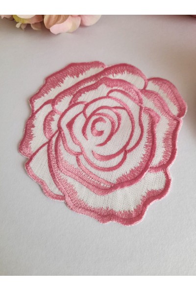 Gül Nakışlı Kokteyl Peçetesi