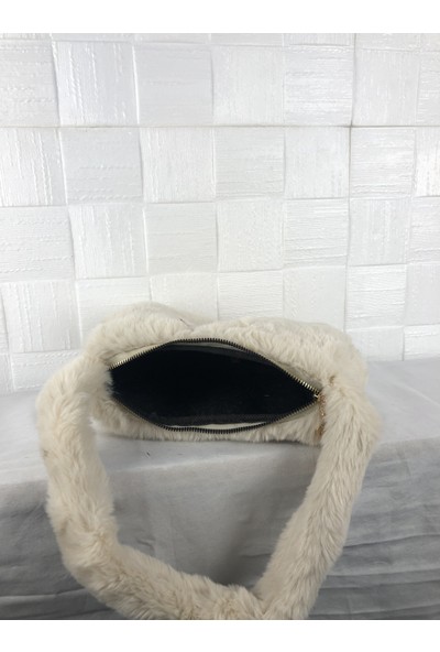 Saraçoğlu Tavşan Tüylü Peluş Kadın Omuz Kol Çantası