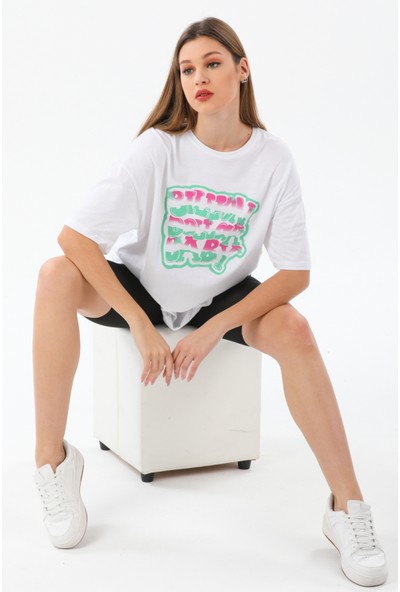 Unisex Beyaz Baskılı Oversize T-Şhirt