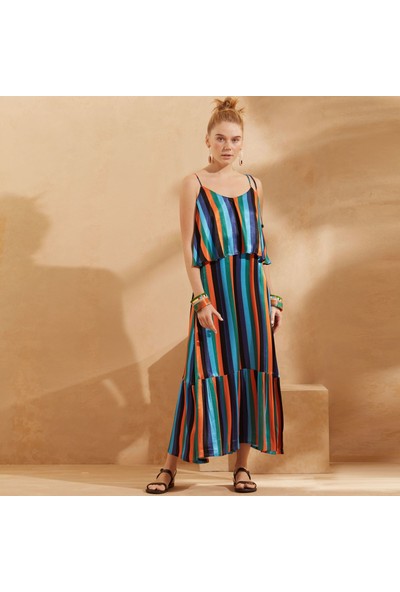 Yargıcı Bağcık Detaylı Uzun Elbise