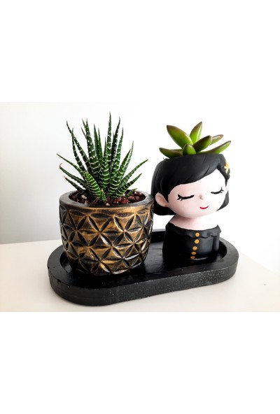 Hayal Dekorasyon Dekoratif Kız ve Sukulent Saksı Siyah Gold Set Ofis Masası Üstü Hayal Dekorasyon Dekoratif Kız ve Sukulent Saksı Siyah Gold Set Ofis Masası Üstü