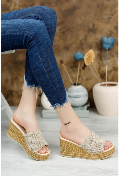 Xstreet Düz Hasır Dolgu Taban Kadın Terlik Xstreet Düz Hasır Dolgu Taban Kadın Terlik