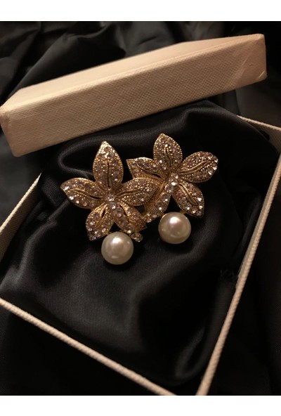 Altın Kaplama Yasemin Çiçeği Broş