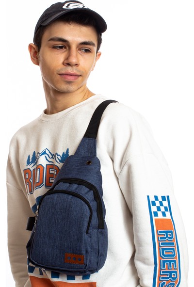 Çapraz Omuz Çantası Kulaklık Çıkışlı