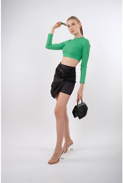 Miapia Shop Önü Bağlama Detaylı Etek Miapia Shop Önü Bağlama Detaylı Etek