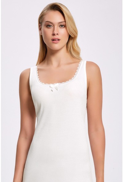 İLKE Kadın Büyük Beden Kaşkorse Dantelli Geniş Askılı Atlet 225 6 Adet İLKE Kadın Büyük Beden Kaşkorse Dantelli Geniş Askılı Atlet 225 6 Adet