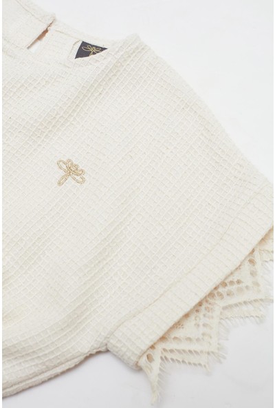 B&G Store Kız Çocuk Ekru Bluz 22SS0TJ4606 B&G Store Kız Çocuk Ekru Bluz 22SS0TJ4606