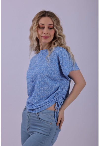 Kadın Yanı Büzgülü Şal Çiçek Desenli B.mavi Bluz