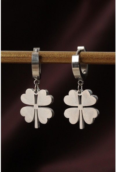 Erbilden Erb Çelik Gümüş Renk Yonca Küpe