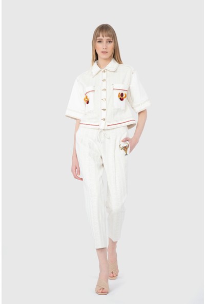 GIZIA Etnik Nakış Detaylı Havuç Ekru Pantolon GIZIA Etnik Nakış Detaylı Havuç Ekru Pantolon