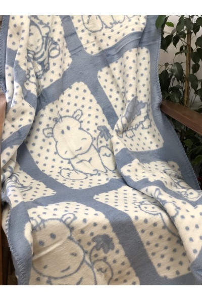 Merinos Pamuklu Oyuncak Hediyeli Bebek Battaniyesi Merinos Pamuklu Oyuncak Hediyeli Bebek Battaniyesi
