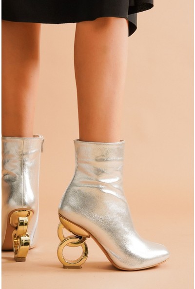 udbyswoman Shema Gümüş Kırışık Halka Topuklu Kadın Bot