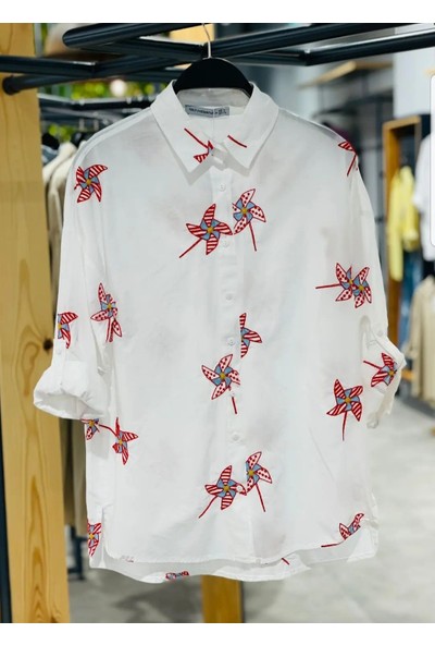 Less Lilas Kadın Beyaz Renk Nakış Işlemeli Pamuklu Gömlek