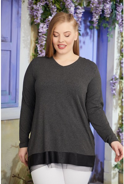 Rmg Eteği Tül Detaylı Büyük Beden Füme Bluz Rmg Eteği Tül Detaylı Büyük Beden Füme Bluz