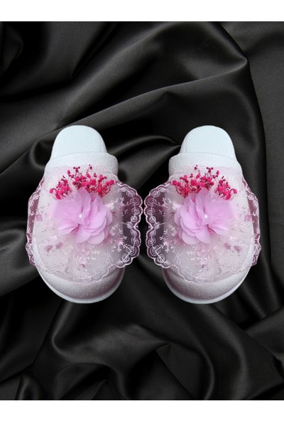 Yay Tekstil Pembe Dantelli Pembe Çiçekli Kadın Terliği Havlu Terlik Anne Lohusa Terliği Yay Tekstil Pembe Dantelli Pembe Çiçekli Kadın Terliği Havlu Terlik Anne Lohusa Terliği