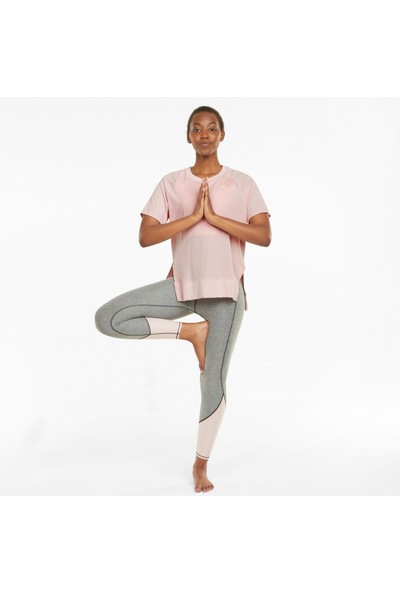 Puma Studıo Relaxed Rıbbed Trım Kadın Antrenman T-Shirt Puma Studıo Relaxed Rıbbed Trım Kadın Antrenman T-Shirt