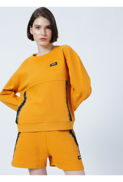 National Geographic W-Kyle Bisiklet Yaka Regular Fit Baskılı Hardal Kadın Sweatshirt National Geographic W-Kyle Bisiklet Yaka Regular Fit Baskılı Hardal Kadın Sweatshirt