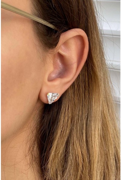 Akay Gold Prenses Kesim Zirkon Taşlı Küpe