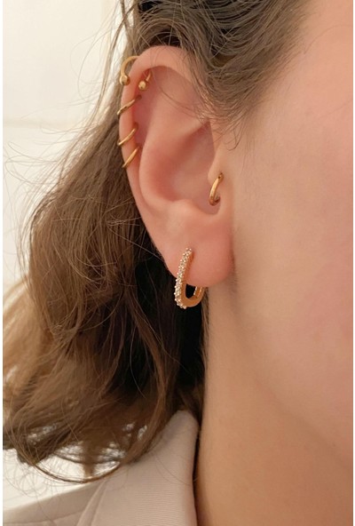 Akay Gold Yanları Çizgili Önü Taşlı 14 Ayar Sarı Altın Küpe