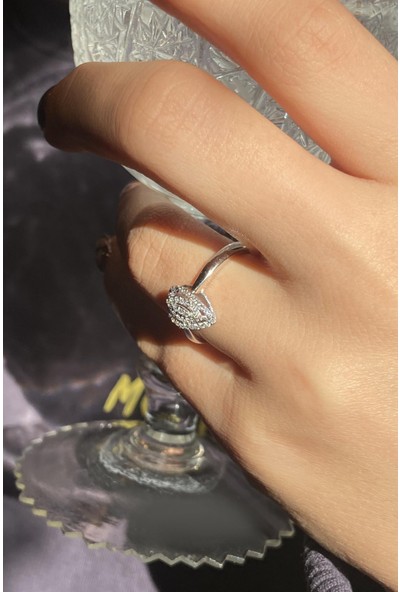 Akay Gold Damla & Markiz Pırlanta Yüzük 0,22 Ct