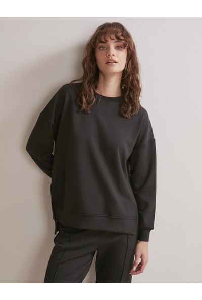 Jimmy Key Kadın Siyah Bisiklet Yaka Arkası Uzun Yırtmaçlı Sweatshirt