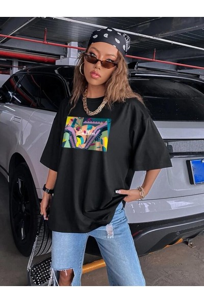 BlackRock Kadın Siyah Oversize Endless Baskılı T-Shirt BlackRock Kadın Siyah Oversize Endless Baskılı T-Shirt