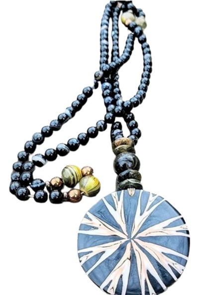 Parla Doğaltaş Sedef Uçlu Akik Mala Kolye