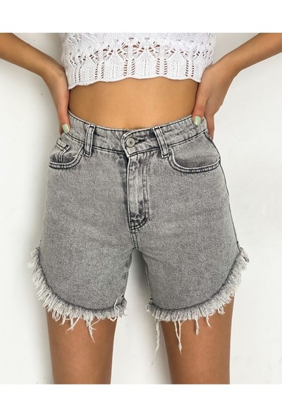 Amazoons Kadın Gri Kar Yıkama Verev Jeans Şort Amazoons Kadın Gri Kar Yıkama Verev Jeans Şort