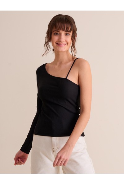 Kadın Siyah Dar Kesim Tek Omuz Uzun Kol Örme Bluz