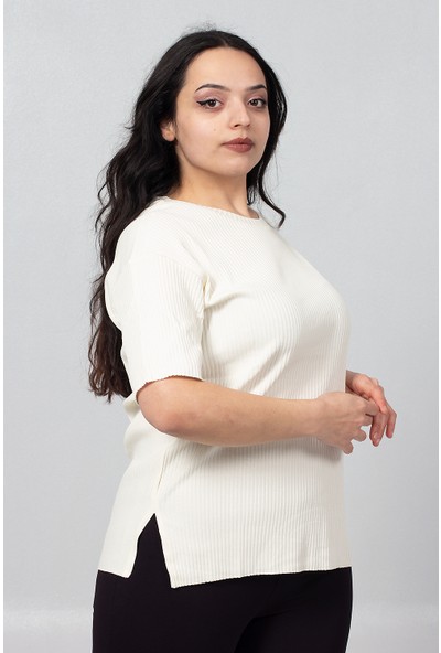 Truva Xxl Büyük Beden Kadın Giyim Fitilli Penye Bluz Çok Renkli BZ716 Truva Xxl Büyük Beden Kadın Giyim Fitilli Penye Bluz Çok Renkli BZ716