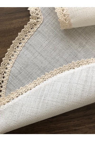 İpekçe Işlemelik Ucu Püsküllü Runner İpekçe Işlemelik Ucu Püsküllü Runner