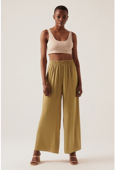 Cloi 22SS-01-0179 Pantolon Beli Lastikli Salaş Cloi 22SS-01-0179 Pantolon Beli Lastikli Salaş