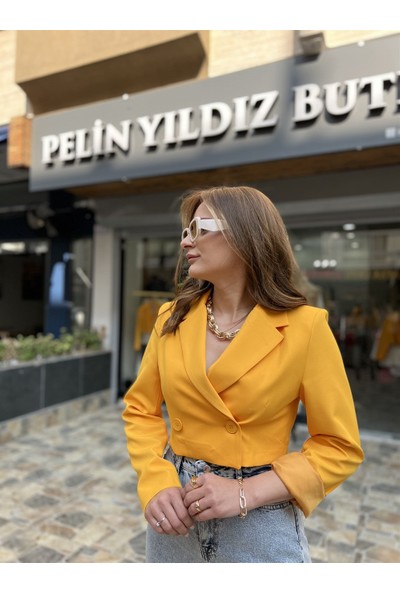 Pelin Yıldız Butik Kruvaze Crop Blazer Ceket Turuncu Pelin Yıldız Butik Kruvaze Crop Blazer Ceket Turuncu