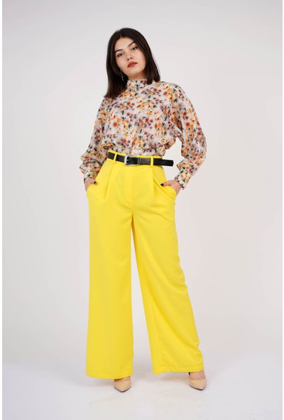 MissVina Y-3898 Y Önü Pileli Bolpaça Pantolon MissVina Y-3898 Y Önü Pileli Bolpaça Pantolon