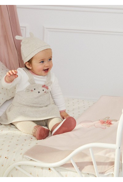 Mayoral Bebek Için Yumuşak, Konforlu Battaniye Mayoral Bebek Için Yumuşak, Konforlu Battaniye
